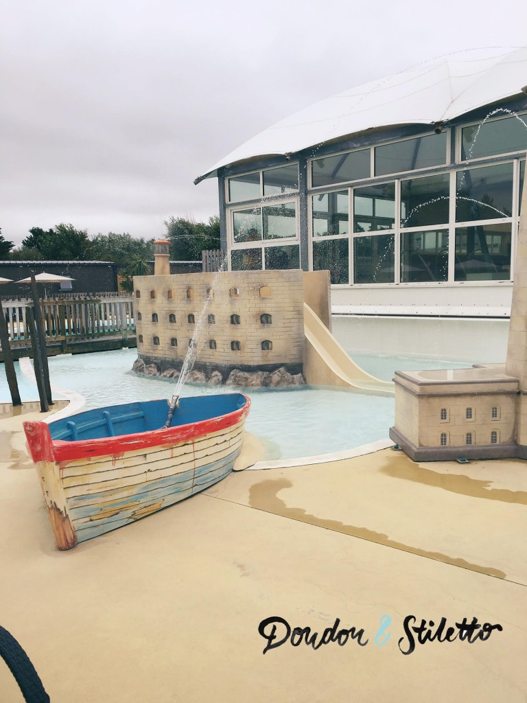 Sunelia interlude - Doudou & Stiletto